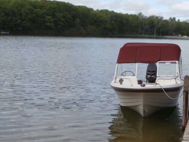 FiberGlassics® - Glassic Boat Gallery - My 1971 Rinker 16ft. openbow ...
