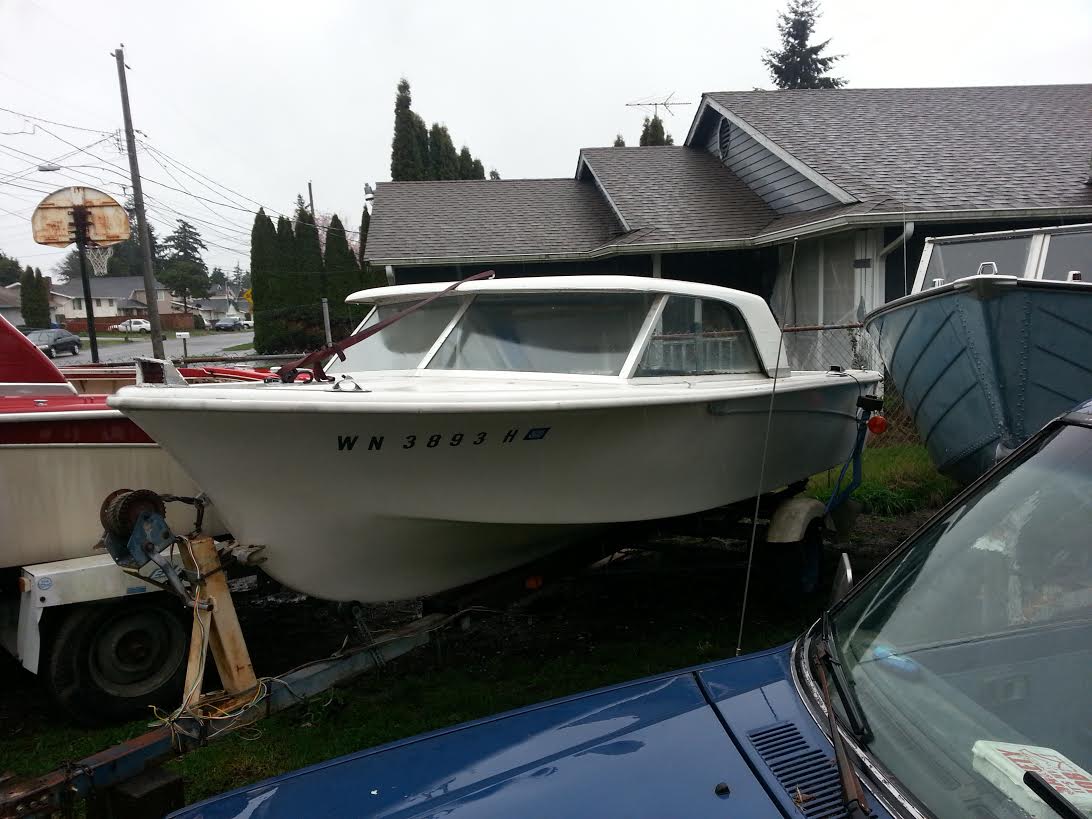 FiberGlassics® - Early '60s Sabre Craft 17 looks cool - FiberGlassics ...