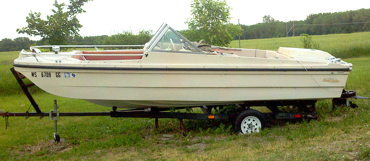 FiberGlassics® - '76 Shell Lake 18ft "ShellStar" needs a home ...