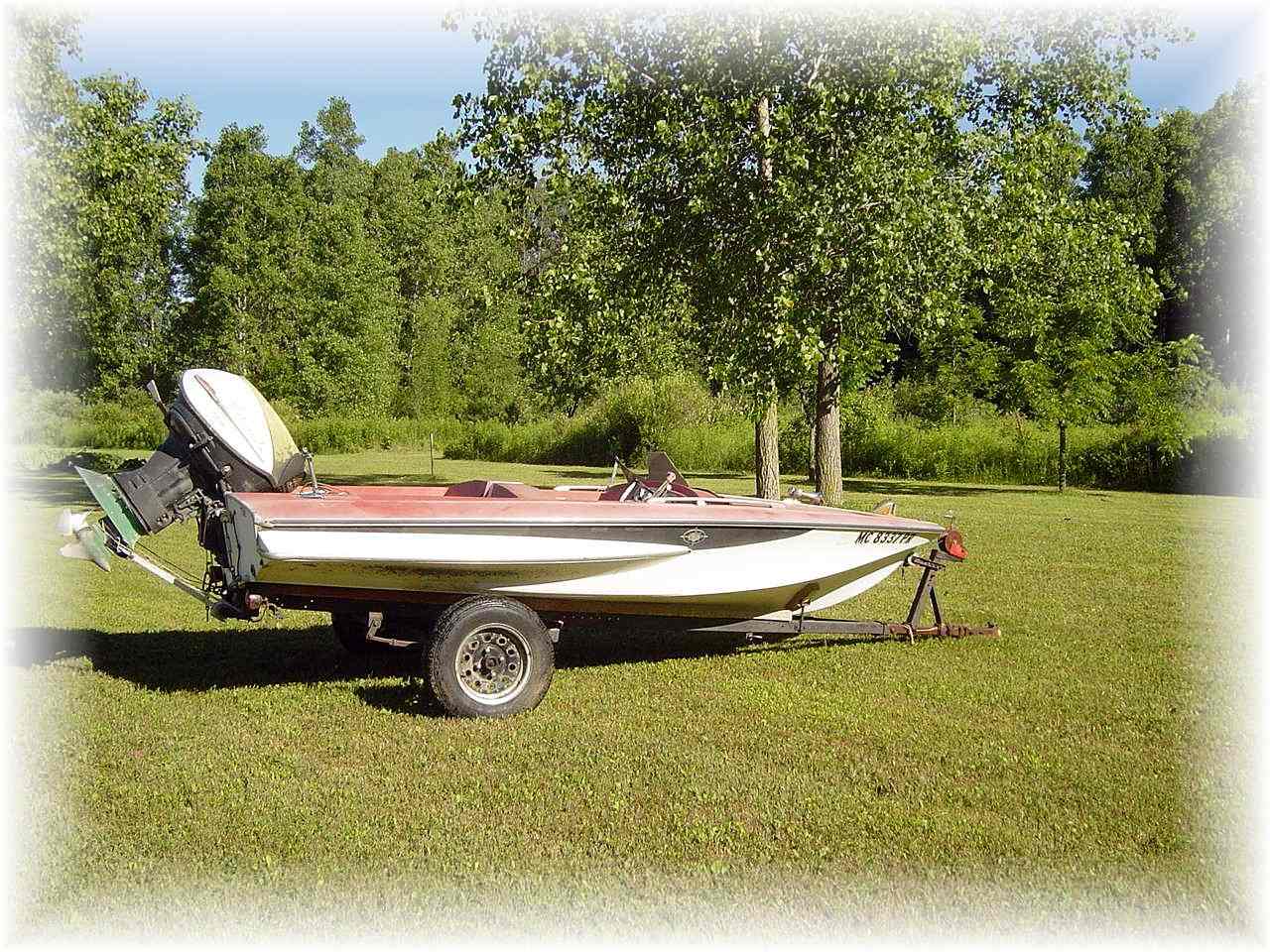 FiberGlassics® - Hull and topside paint - FiberGlassics® Forums