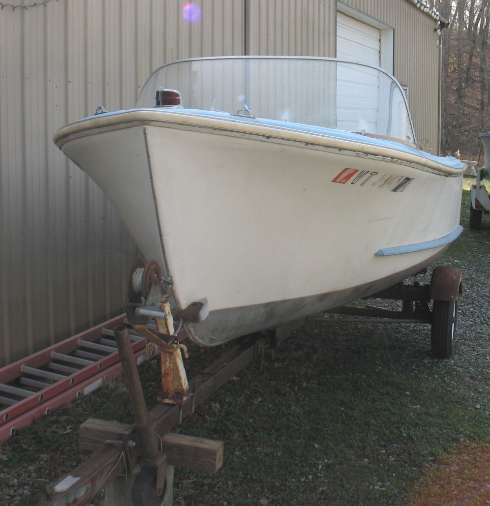 FiberGlassics® - EARLY Fiberglass Thompson Boat or ? Not Sure ...