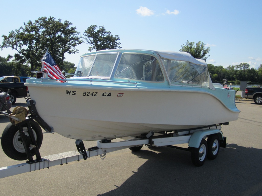 FiberGlassics® - FINALLY 1960 Larson Sea Lion - FiberGlassics® Forums