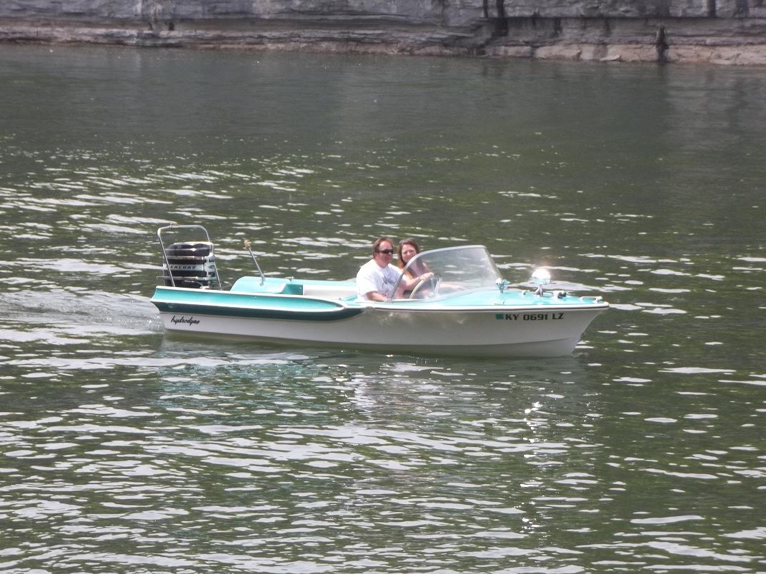 FiberGlassics® - 1966 Hydrodyne in the water - FiberGlassics® Forums