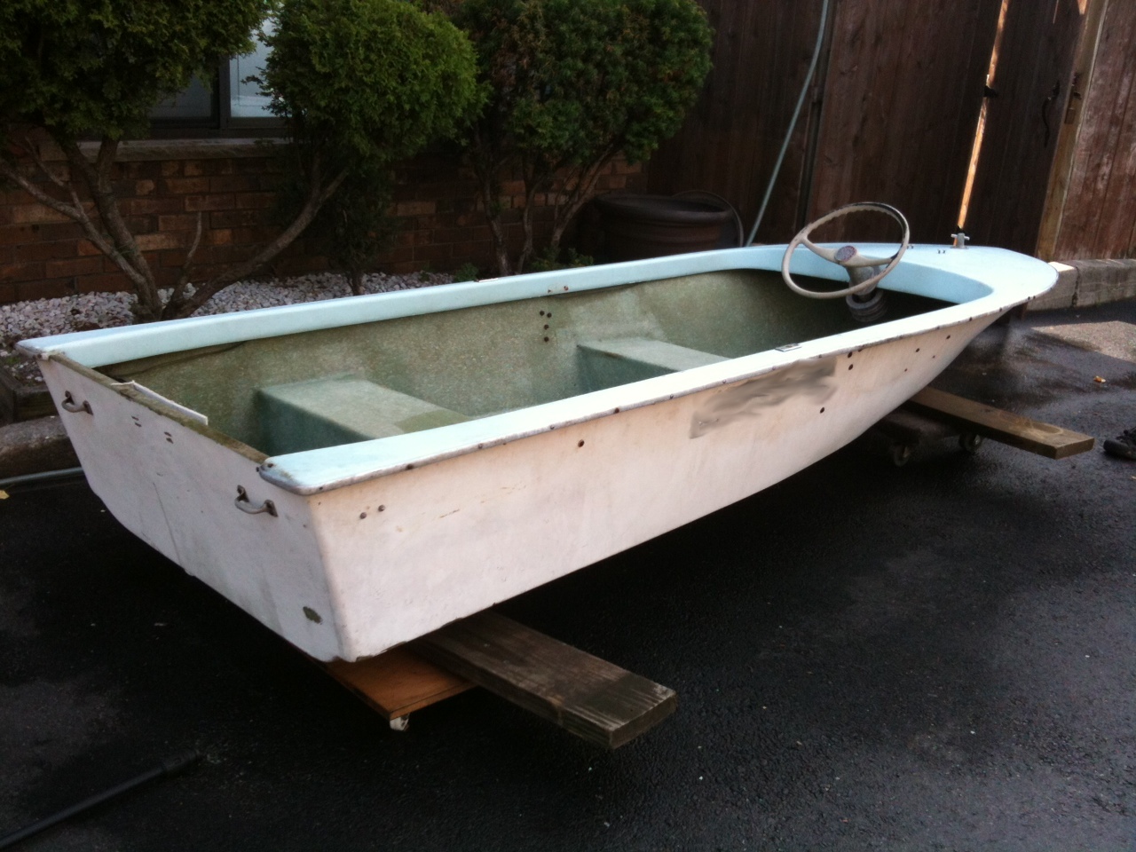 FiberGlassics® - HELP on this Tomahawk Boat - FiberGlassics® Forums