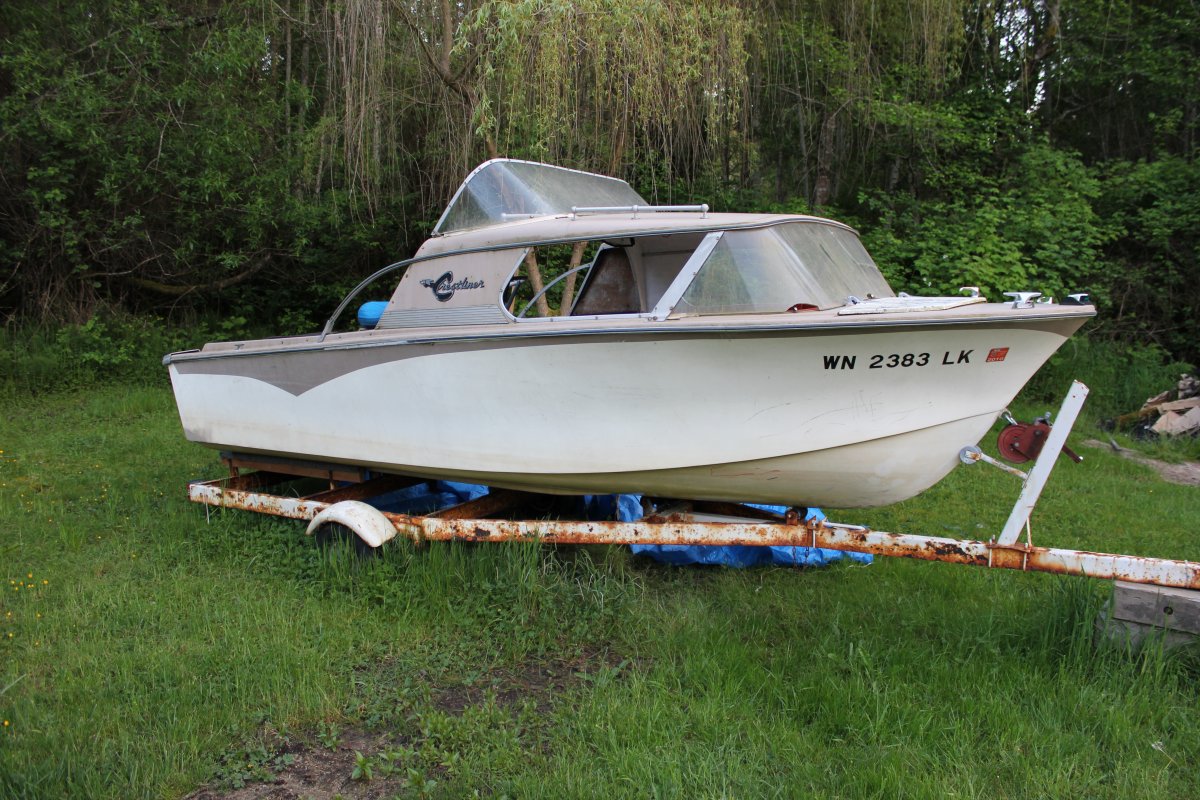 FiberGlassics® - 1964 Crestliner Explorer 16 Resto - rub rail ...